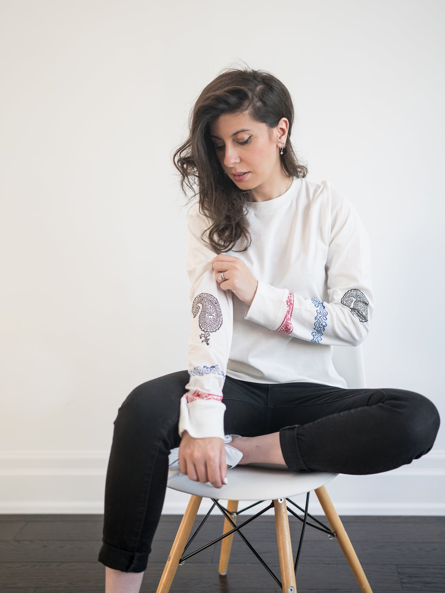 CHAMELI - Cream Block Print Long Sleeved T-Shirt – Sidra & Co.